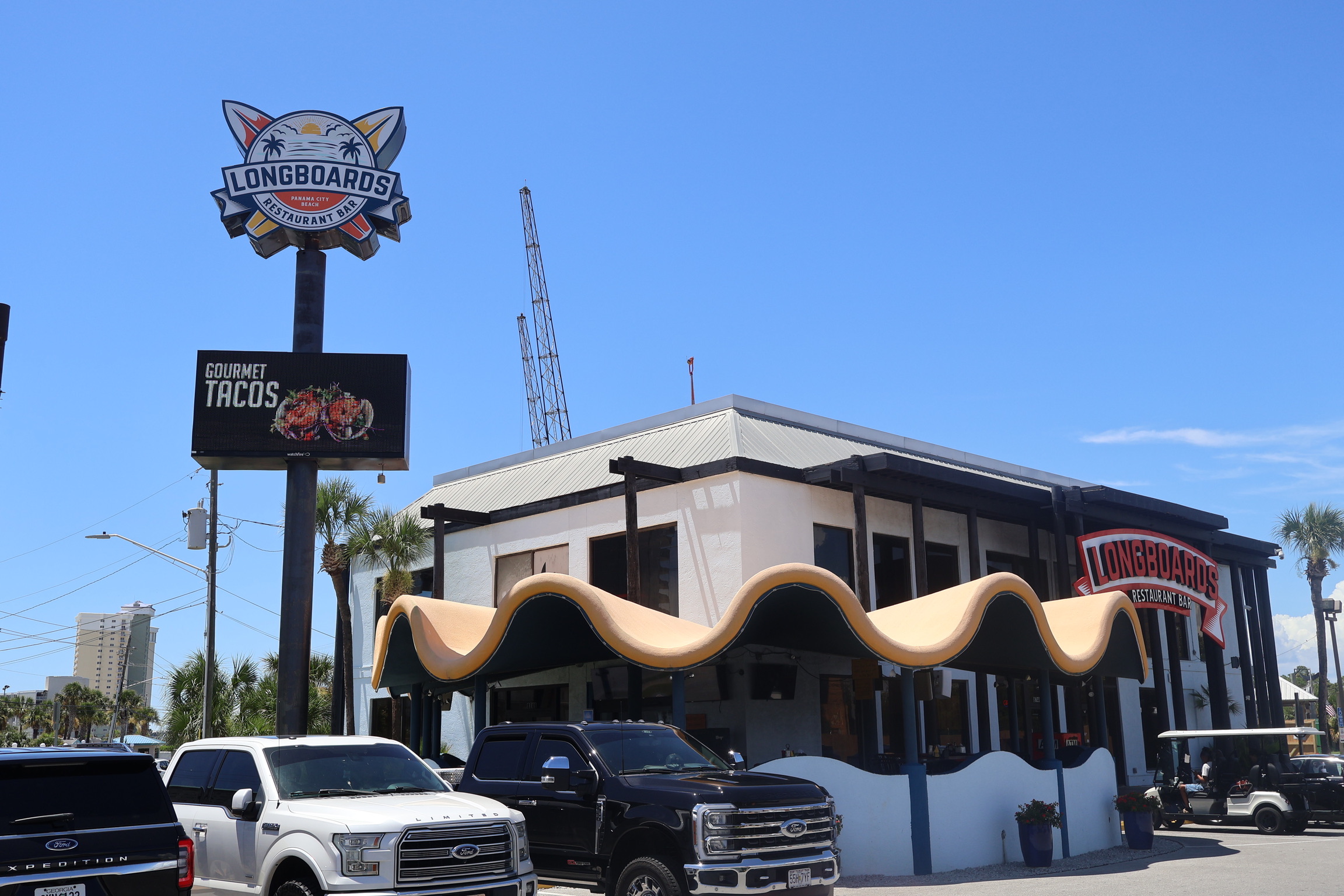 Restaurants on Thomas Drive Panama City: Top Beach Eats